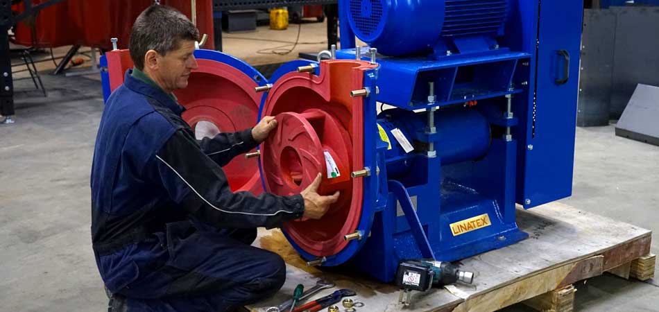 Service and installation, engineering, repairs, commissioning, planning