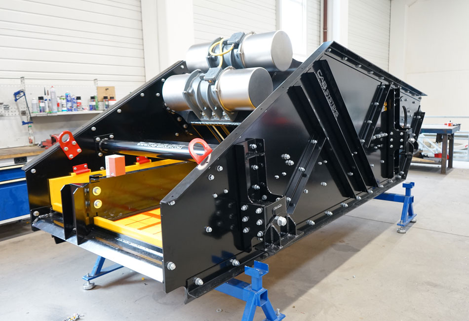 Dewatering screens, vibrating screen machines